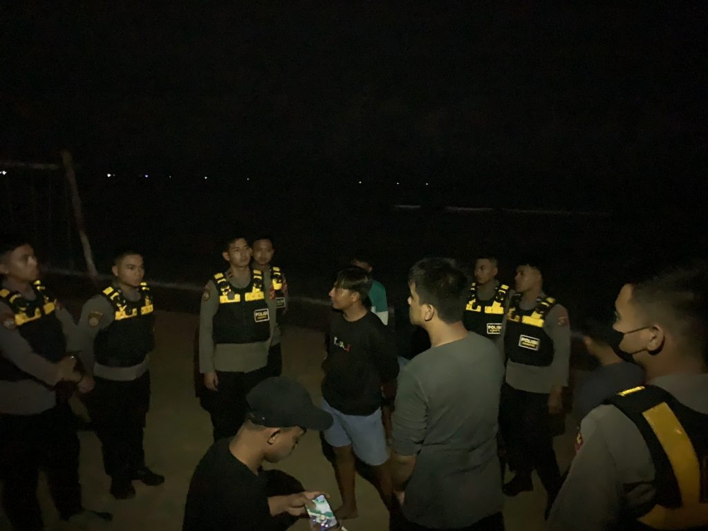 Patroli KRYD Samapta Polda Gorontalo Berikan Pembinaan Terhadap Sekelompok Remaja Yang Nongkrong ...