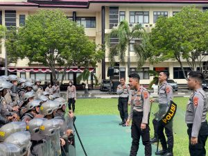 Samapta Polda Gorontalo Masifkan Latihan Dalmas Jelang Pemilu 2024 – Polda Gorontalo