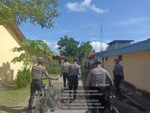 Samapta Polda Gorontalo Berikan Rasa Aman Terhadap Warga Perumahan Melalui Patroli Sepeda ...